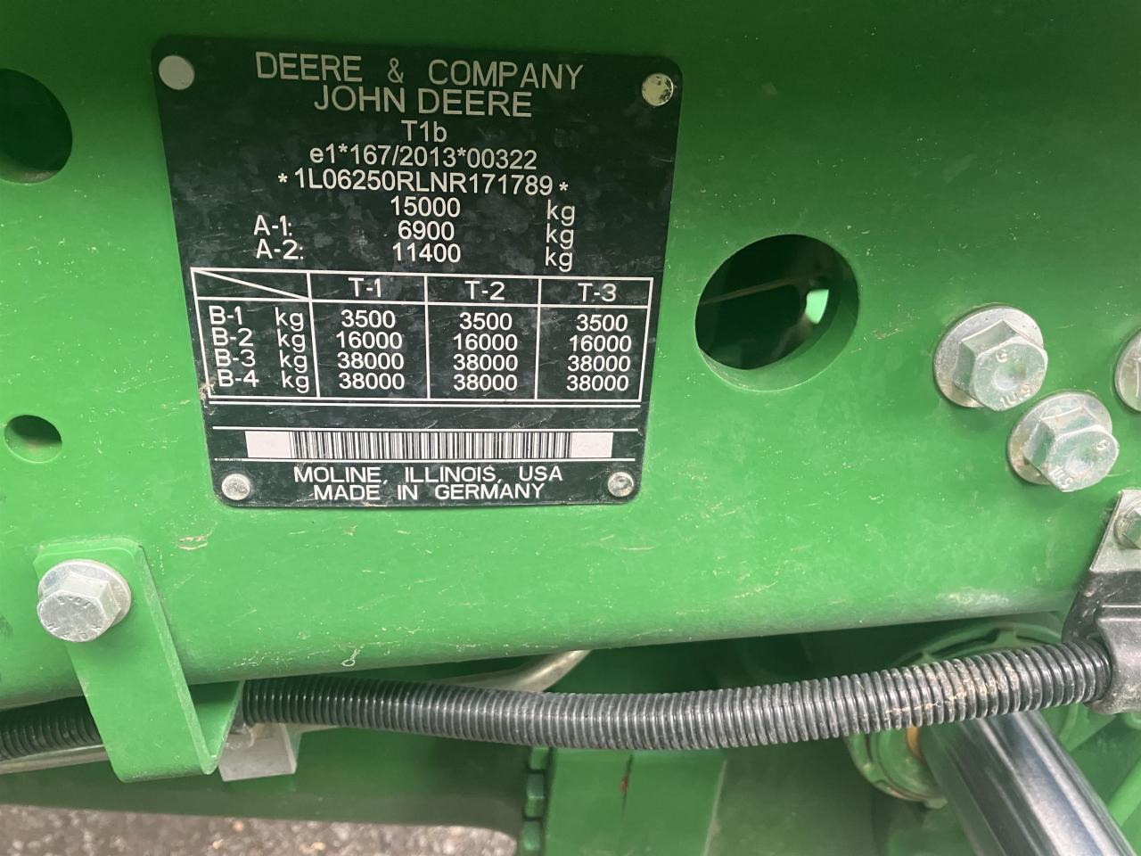 Traktorius John Deere 6R 250 iš Vokietija lizingas ant Truck1, ID: